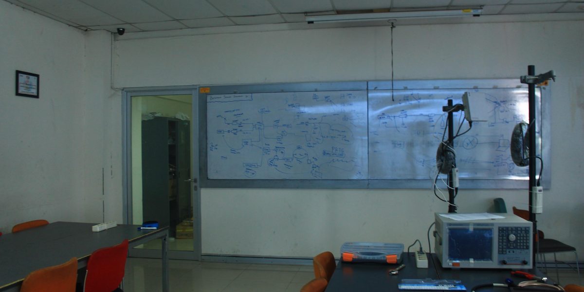 Wireless Communication (Wicomm) Laboratory | Lab Fakultas Ilmu Terapan